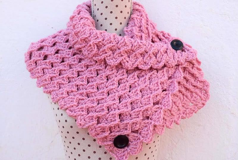 Cuello bufanda en relieve a crochet - Patrones gratis